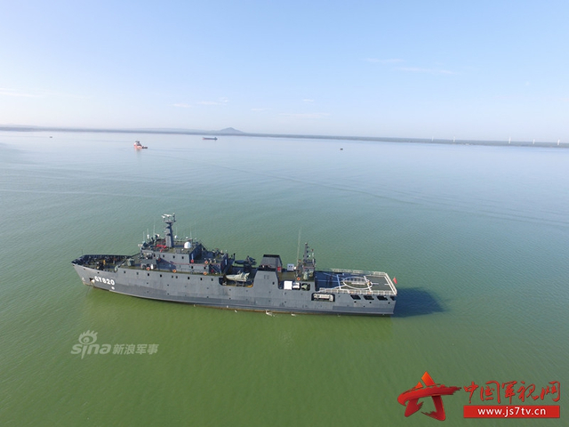 又见到陆军海战队！解放军陆军登陆艇再次曝光_新浪图片