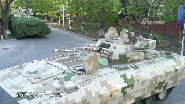 感受中国外贸型VN12装甲车：造型现代火力强劲_新浪图片