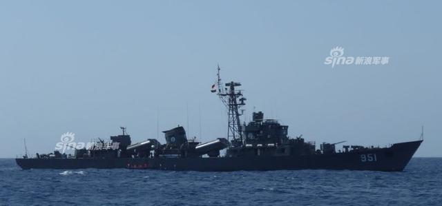 不来换艘056？埃及053H3舰地中海猛追美军伯克舰_新浪图片