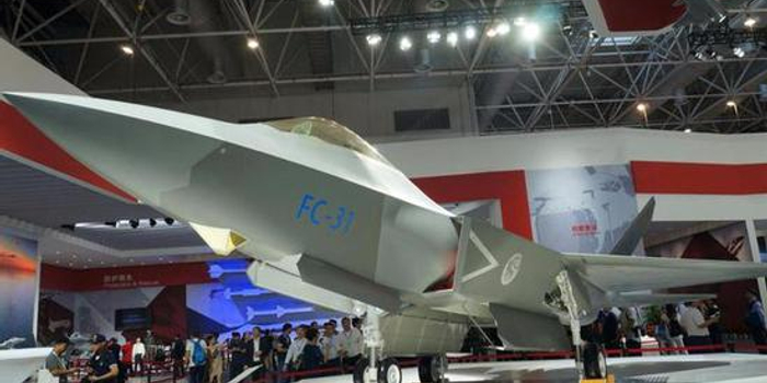 我FC31公开数据弹舱容积超F35 或换WS19改装舰载机_手机新浪网