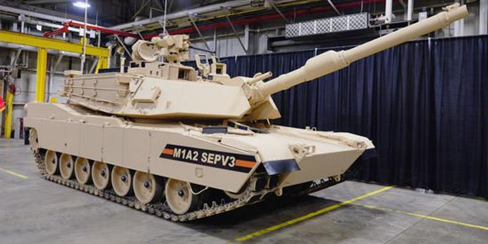 台称M1A2地表最强 专家:战时它来不及开炮就成火炬_手机新浪网