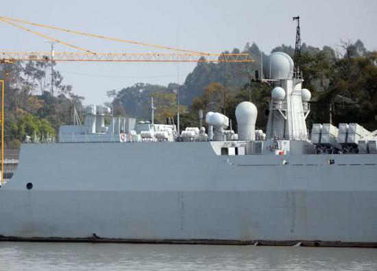 中国海军052B舰升级改装：或配32单元垂发拥有双机库_手机新浪网