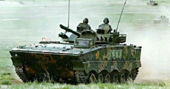 中国新一代步兵战车曝光 全重或超40吨防护能力倍增_手机新浪网