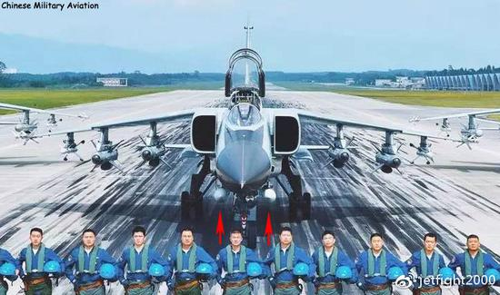 中国YJ-83KH导弹首次亮相 可精确打击南海敌占岛礁_手机新浪网