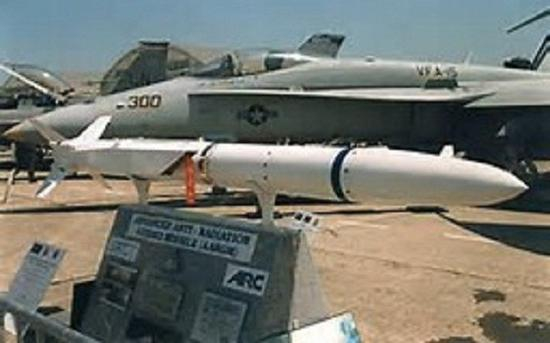 歼20又增一款新利器采用无弹翼布局 专克美军宙斯盾_手机新浪网