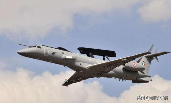 巴空军提升战力无法指望美国 枭龙测试PL15空空导弹_手机新浪网