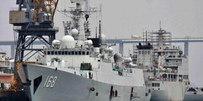 我军052B广州舰进船厂改装 或扩建机库加装垂发系统_手机新浪网