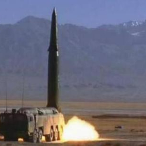 中国成功试验DF17导弹 2500公里半径将成美军禁区_手机新浪网