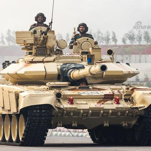 中印主力坦克对比 中国96B三大关键性能完胜印度T90_手机新浪网