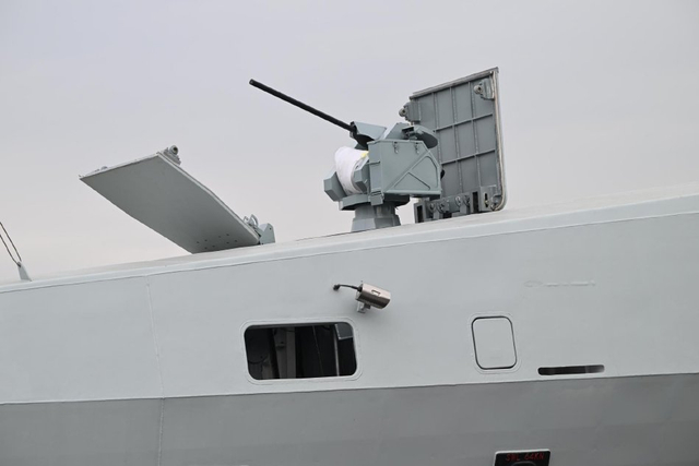 无人作战艇虎鲸号全球首次公开亮相_新浪图片