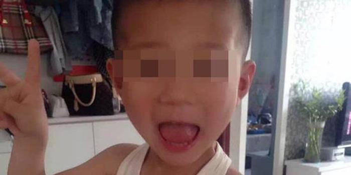 陕西渭南继母虐童案30日将开庭 男童至今仍昏迷 手机新浪网