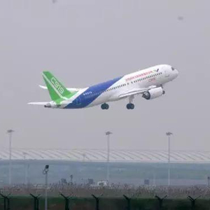 国产大飞机C919获130架订单 订单总数达730架_手机新浪网