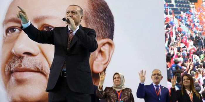 埃尔多安被正式推举为土耳其总统候选人_手机新浪网