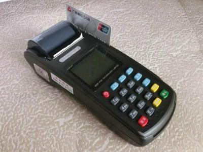 智能MPOS通过免费发放，它将有可能取代传统POS