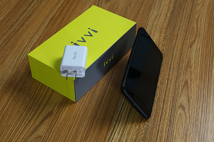 ivvi V3高清图赏：鹅卵石金属质感外观颜值实力派