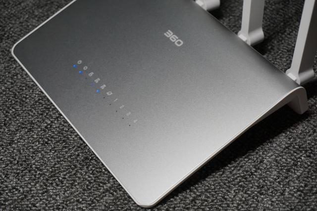 360安全路由P4全千兆版评测：WiFi安全从这里开始__财经头条__新浪财经