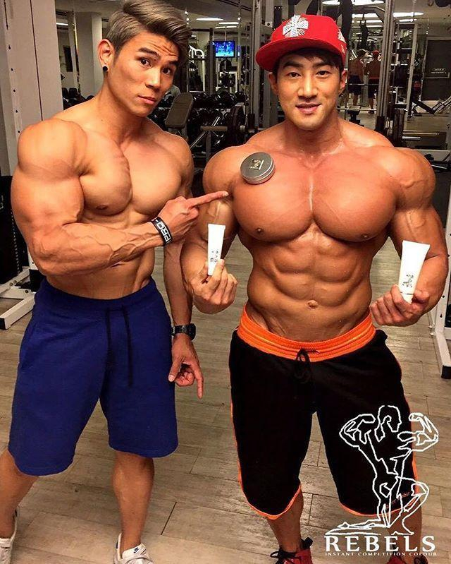 马来西亚国宝级健美模特：遵循自然健美、高颜值超人！