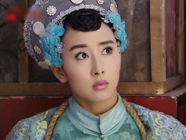 影视剧中被绳索束缚的美女，你最想救下谁呢？最心疼谁？|美女|绳索|救下_新浪新闻