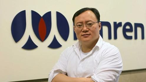 陈一舟，“人人网”董事长兼首席执行官，英文名称为：Renren Inc__财经头条