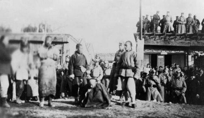 八国联军占领北京后，别国都在烧杀抢掠，唯独德国非要这个中国人