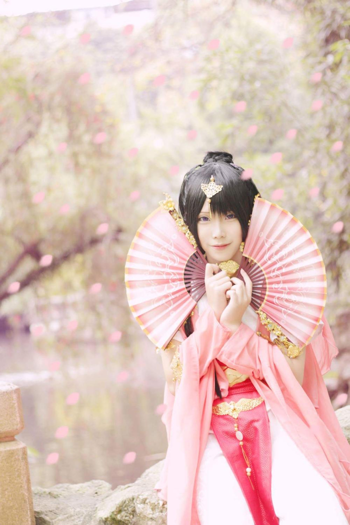 Cos风格多变的御姐——澳门coser浵卡cos作品精选 第二弹!_新浪新闻