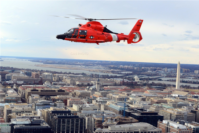 MH-65直升机，空中作战能力足以保卫领空安全