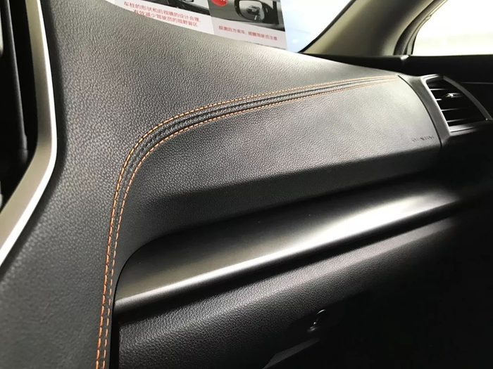 斯巴鲁XV均衡到没有短板？就像理工男，低调且纯粹！