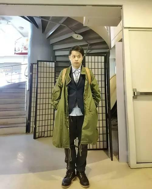 不懂怎样穿长款M-51和阔身军裤？看这里就对了