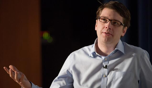 地球上吸金最快的七位商业奇才，月入1亿令人叹为观止！