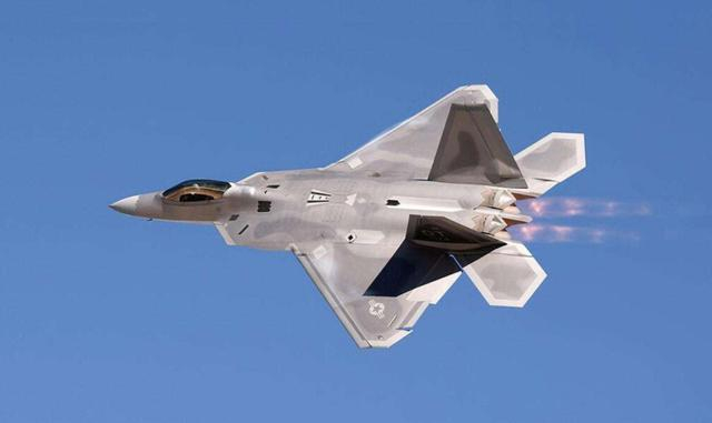 中国击落美国F-22？“猛禽”被击落这事只发生过一次！|战机|中国空军|猛禽|战斗机|咆哮_新浪新闻