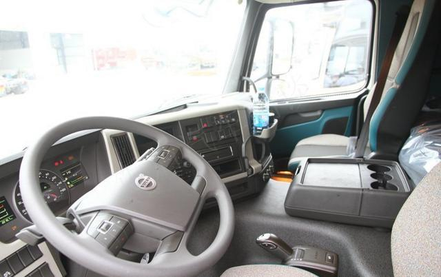 四川某物流老板花95万买辆沃尔沃FM460重卡