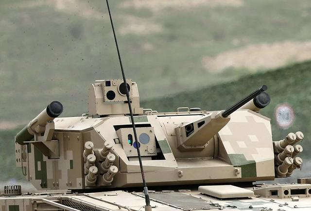 VT-5的孪生兄弟——VN-17新型履带步兵战车_新浪新闻