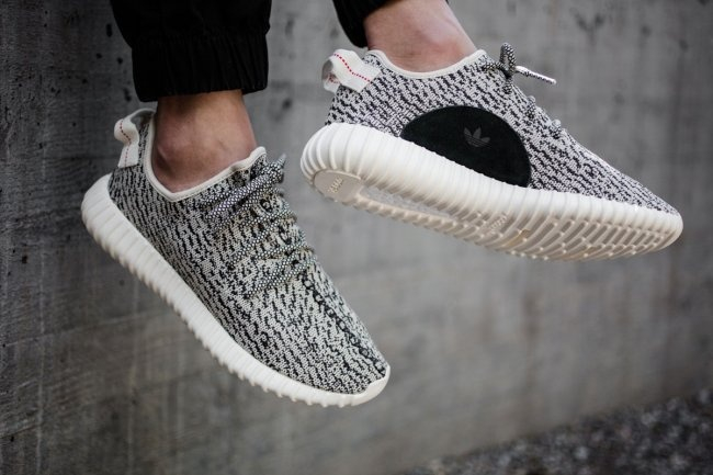 平均每月一款！你绝对想不到侃爷 adidas Yeezy 竟然出了这么多双！
