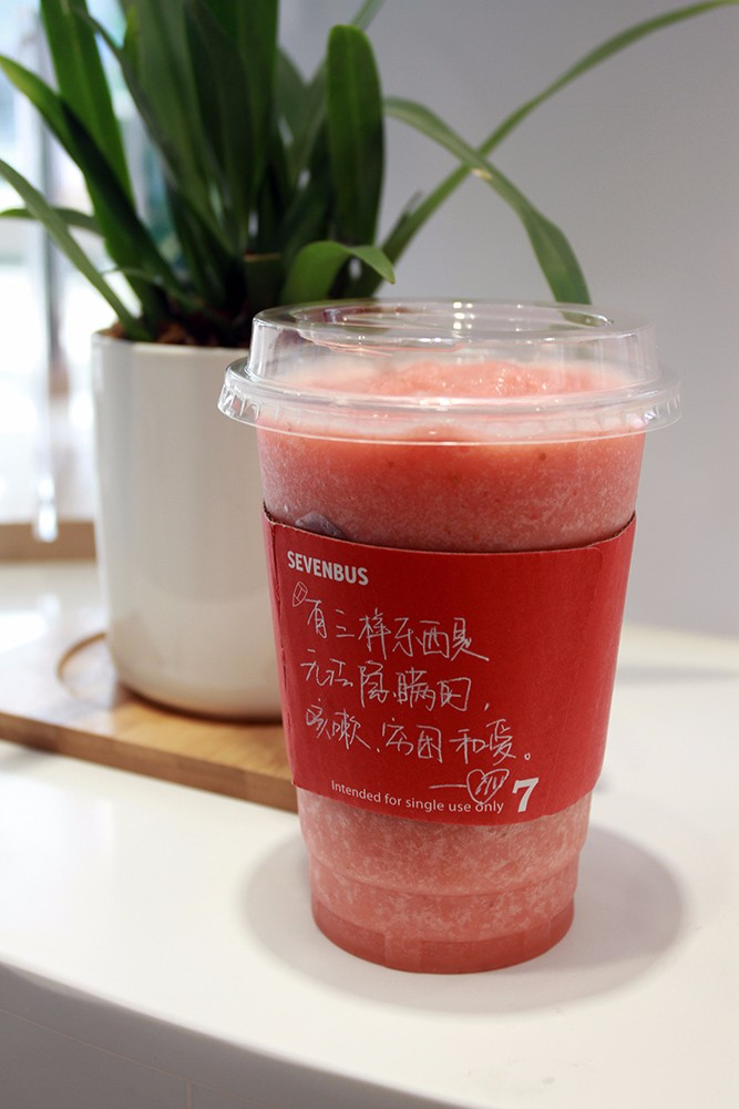 SEVEN BUS的饮料，我们都帮你尝了一遍！