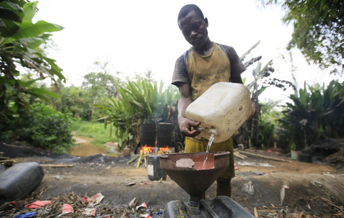 非洲人民的自制酒，你敢喝吗