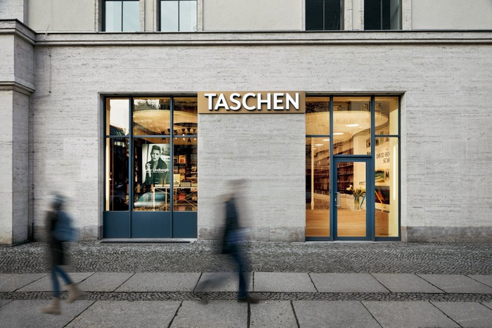 Taschen 是总部位于德国的艺术书籍出版社