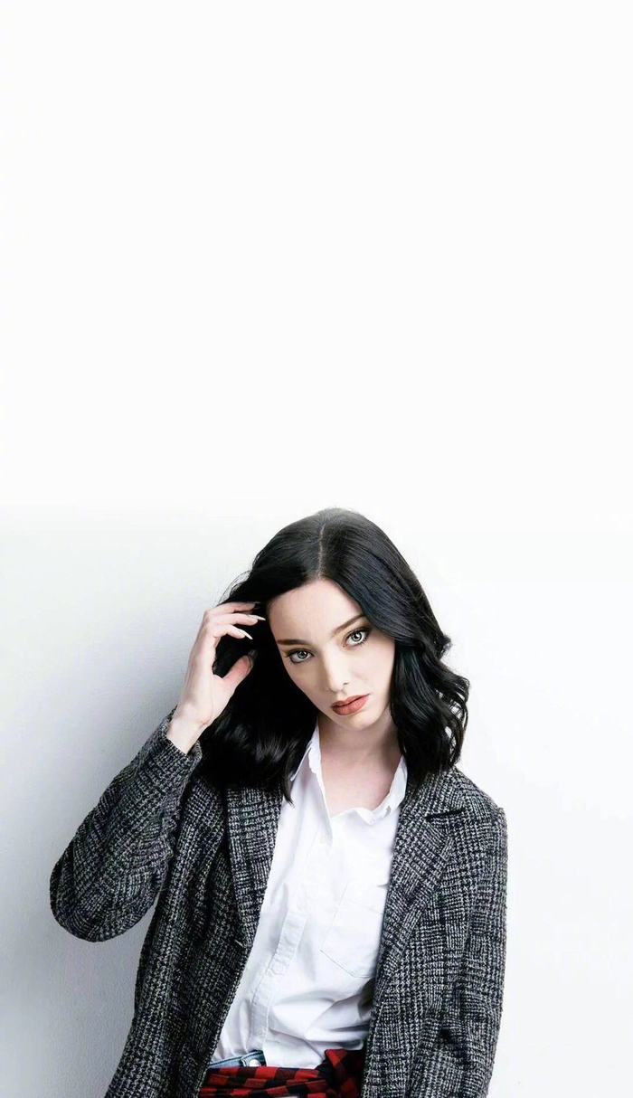 美剧《天赋异禀》中北极星小姐姐Emma Dumont 真的帅到飞起
