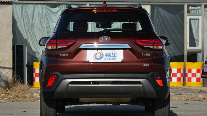 2018款北京现代ix35 2.0L 手自一体搭载四驱