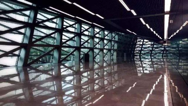 穷X也要出去玩！三天穷游深圳只需要3000元！你敢相信吗？