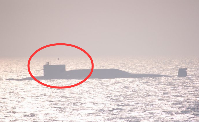 赶超美俄！中国098型核潜艇现身，性能令军迷彻底欣慰了|核潜艇|战略核潜艇|潜艇|巨浪|核力量_新浪新闻