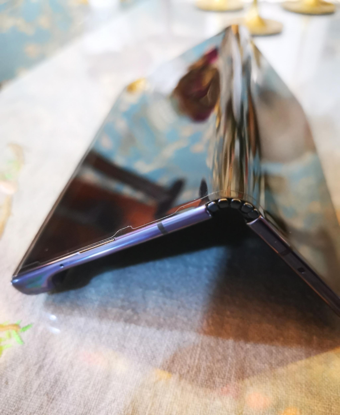 华为MateX一周深度上手体验：回答你16999元到底值不值？__财经头条