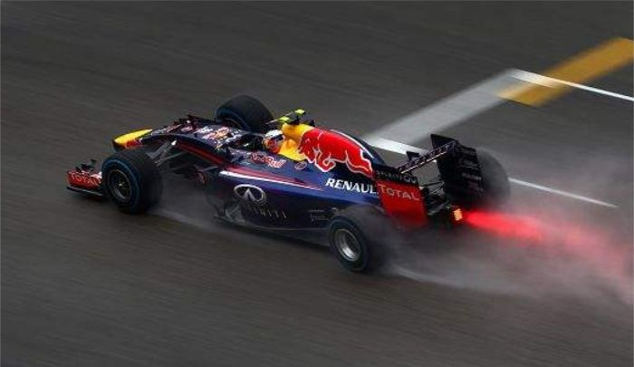 红牛车队，这款赛车，整体霸气十足，魅力无穷