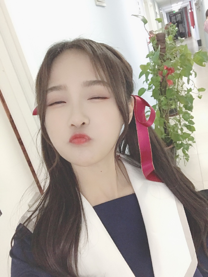 偶像女团BEJ48-苏杉杉可爱写真美照欣赏