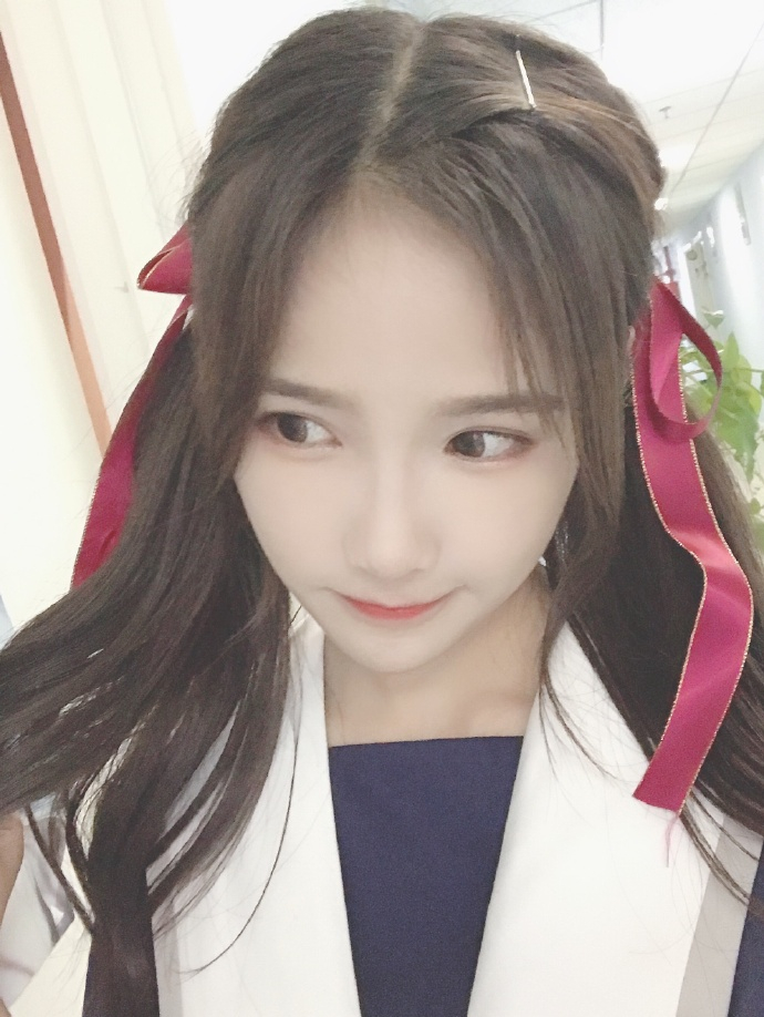 偶像女团BEJ48-苏杉杉可爱写真美照欣赏