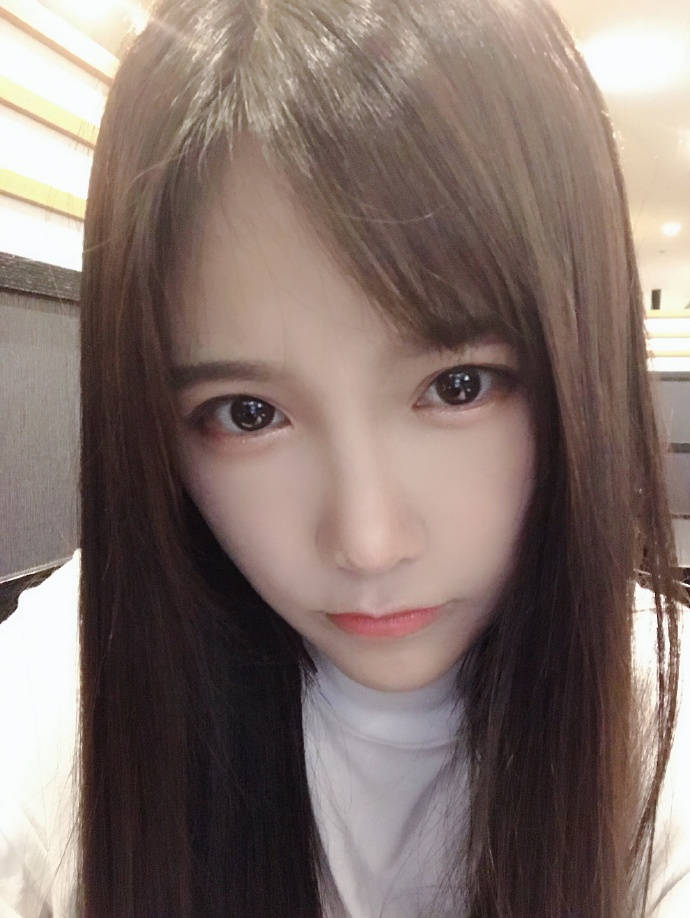 偶像女团BEJ48-苏杉杉可爱写真美照欣赏