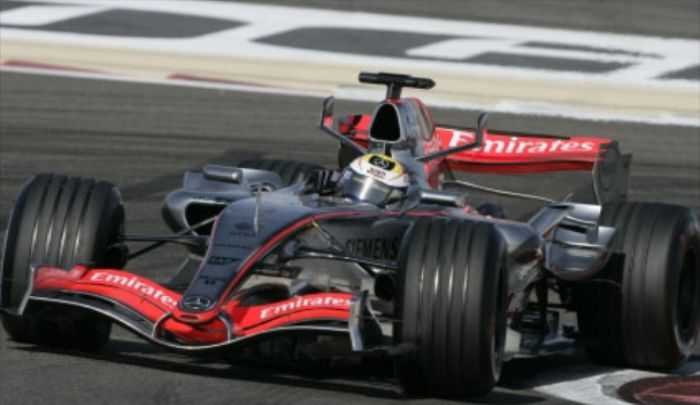 迈凯伦车队：追求极限，F1车架由碳纤维制成，充满格调