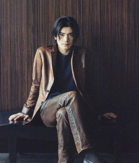 金城武最舍不得删的几张照片，最后一张很多人用来做壁纸！|金城武|壁纸|赤壁_新浪新闻