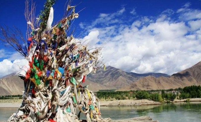 藏族民俗文化之丧葬仪式！藏族5种葬法，你都知道吗？