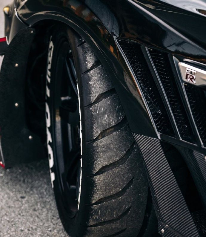 赛道神器日产GTR R35 Nismo