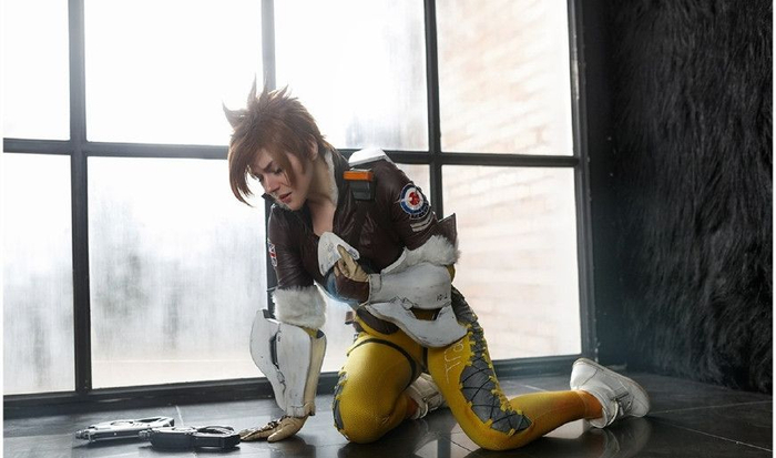 《守望先锋》猎空Cosplay：确认过眼神，是真的猎空！
